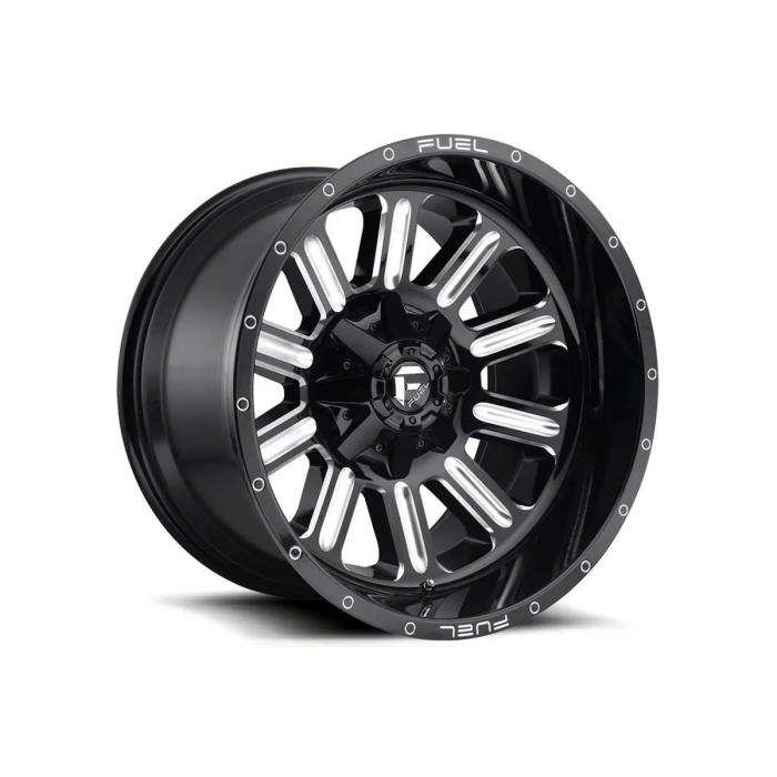 Suzuki Samurai (1985-1995) - Wheels & Tires